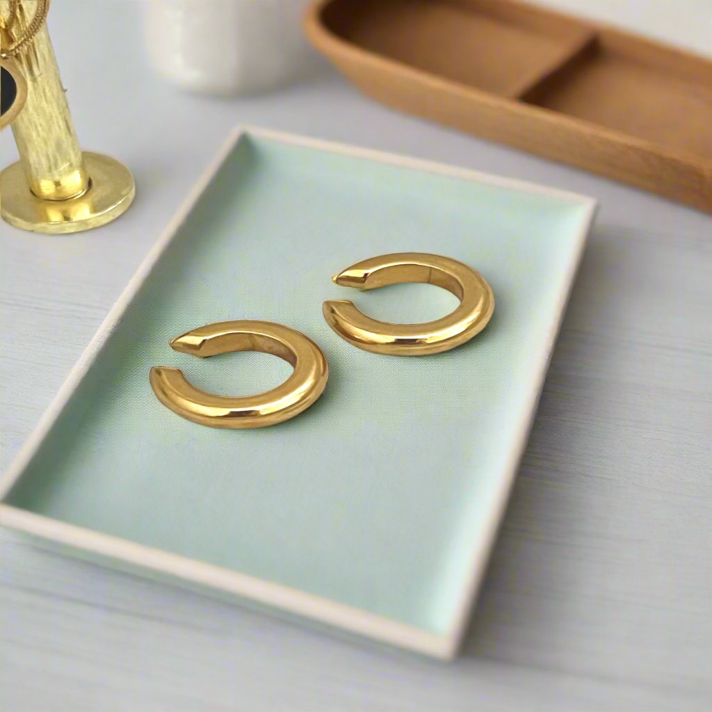 Small Ear Cuffs – Ludía Embrace Yourself